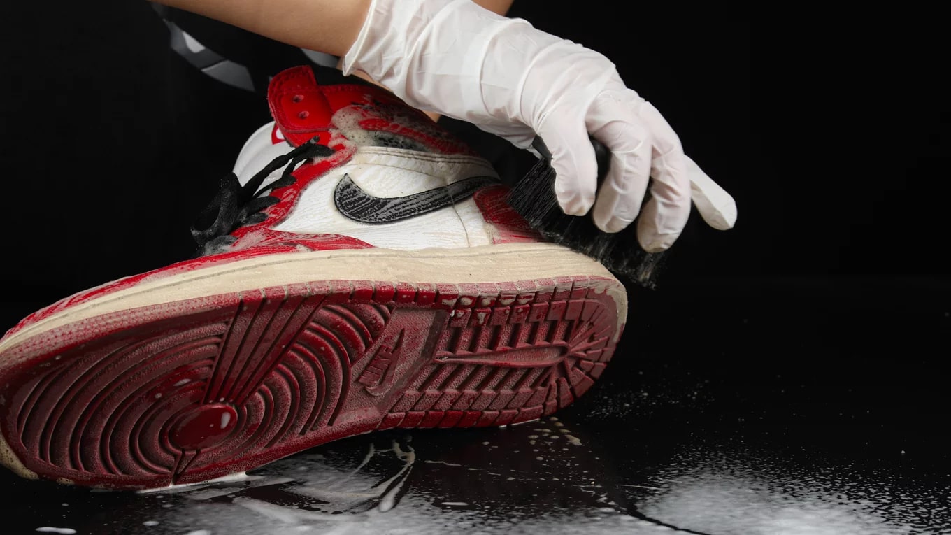 MAINTENANCE: HOW TO DRY YOUR SNEAKERS WITHOUT DEFORMING THEM - Sneaker ...