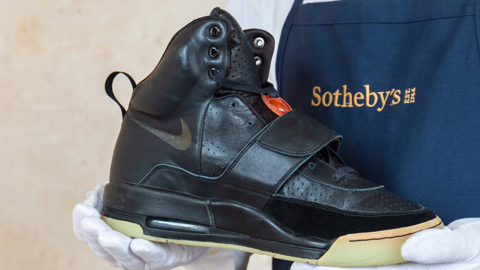 QUELLES SONT LES PAIRES DE SNEAKERS LES PLUS RARES ET CHÈRES ? NOTRE TOP 5 DE LA DÉMESURE ...